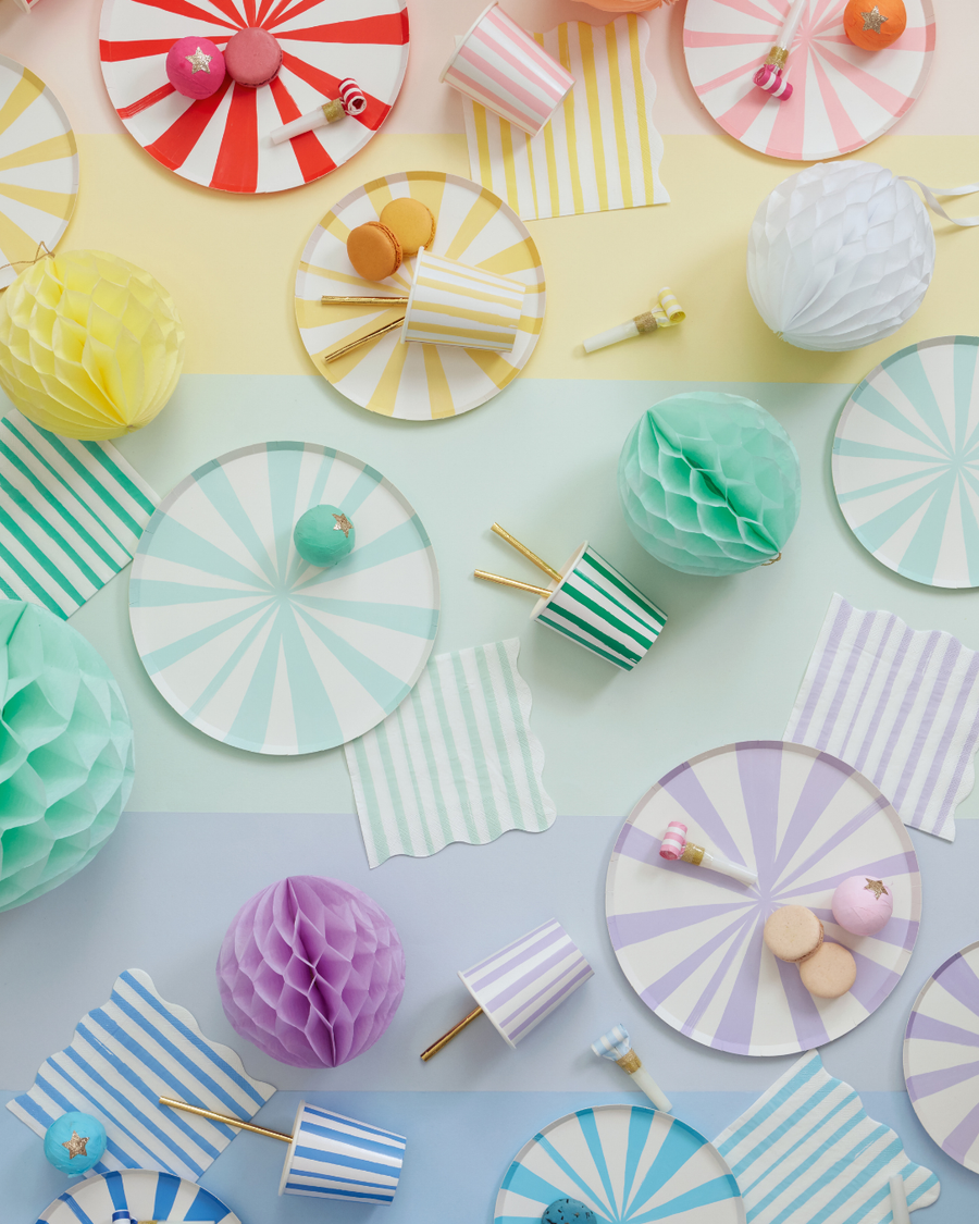 Party Themes: Birthday, Licensed, Girl & Boy Supplies | Bonjour Fête ...