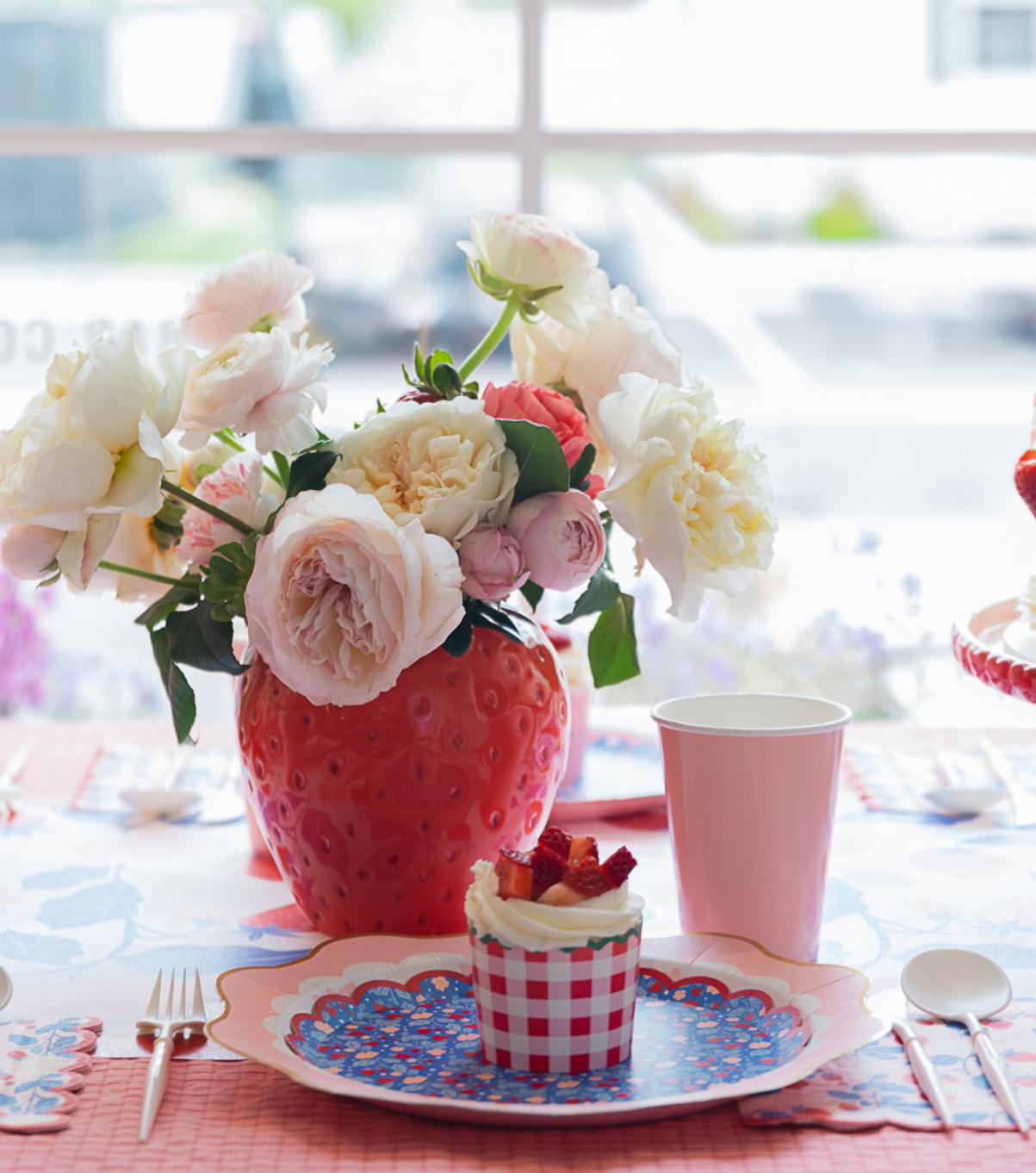Berry Sweet Strawberry Party Ideas | Décor, Food & Styling Tips ...