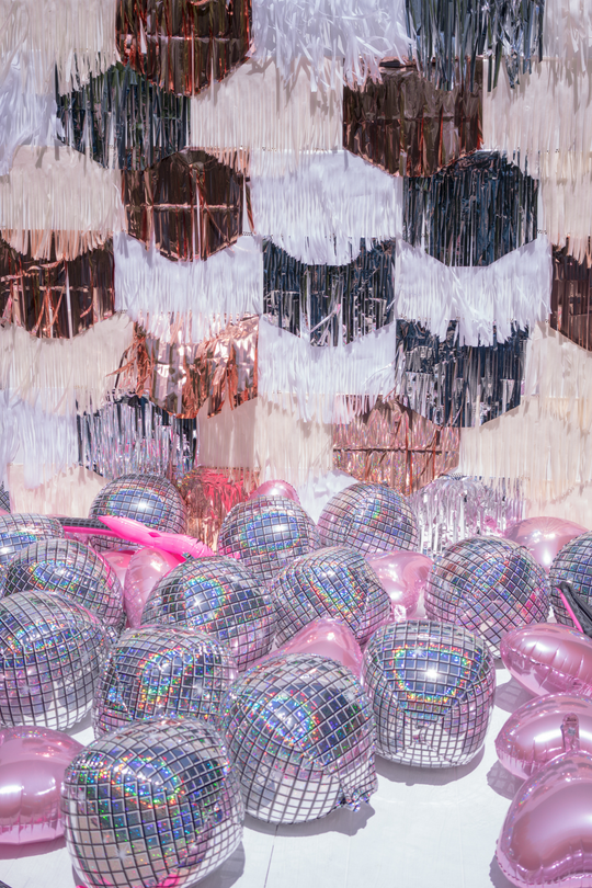 How to Throw the Perfect Pop Star Party | Planning Guide & Ideas ...