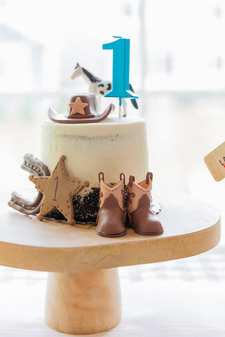 Cute Cowboy Birthday Party Ideas - Western Theme Party Guide | Bonjour ...