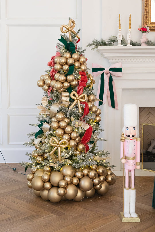 Nutcracker Christmas Party Ideas | Elegant Holiday Party Inspiration ...