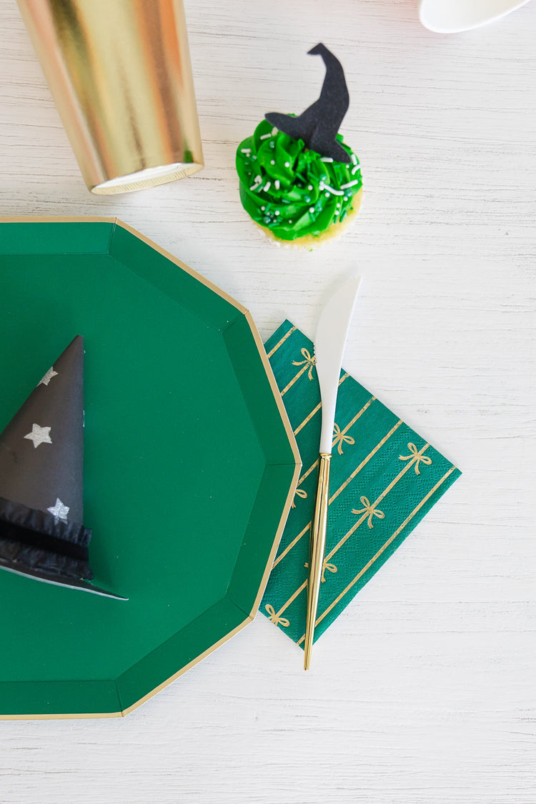 Wicked Themed Party Ideas for Halloween & Birthdays - Party Planner ...