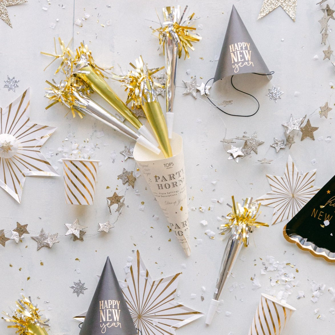 LONG STEM PARTY HORN BLOWERS BOUQUET | Bonjour Fête